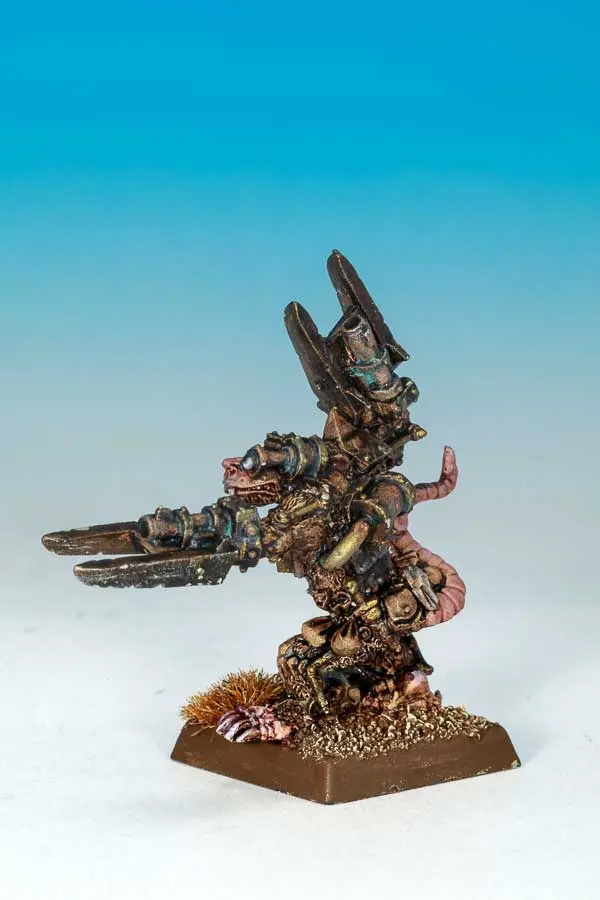 【中古戰錘翻譯】義體刺客維斯基特Veskit - 月光遊戲城